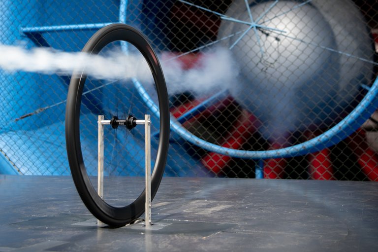 Continental, DT Swiss, and Swiss Side partner for Wheel-Tire System ...