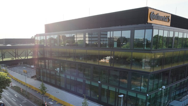 Press - Continental AG