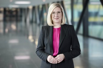 Pictures of the Executive Board Members - Continental AG