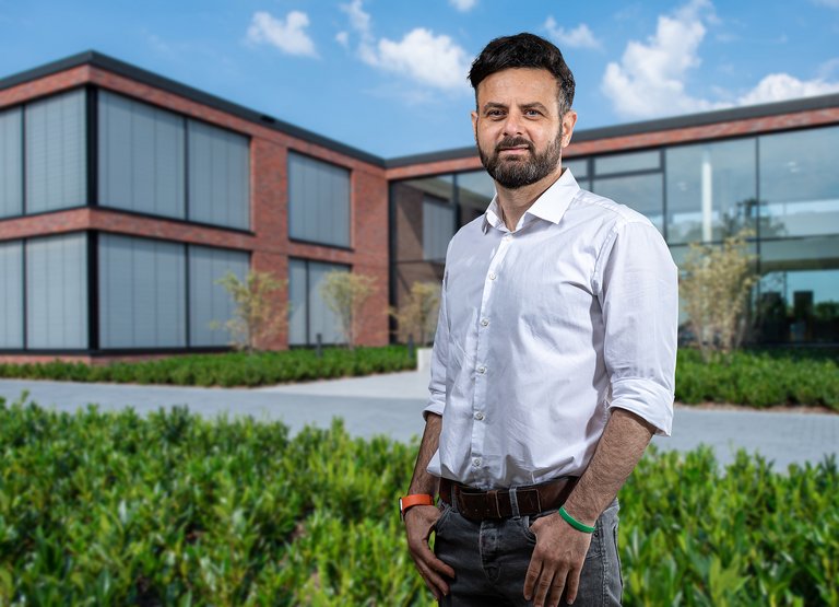 ContiConnect: Venneker Trusts in Continental - Continental AG